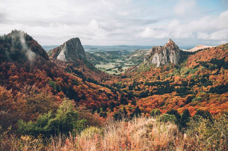 Les plus belles balades aux alentours de Clermont-Ferrand | Lune Étoile